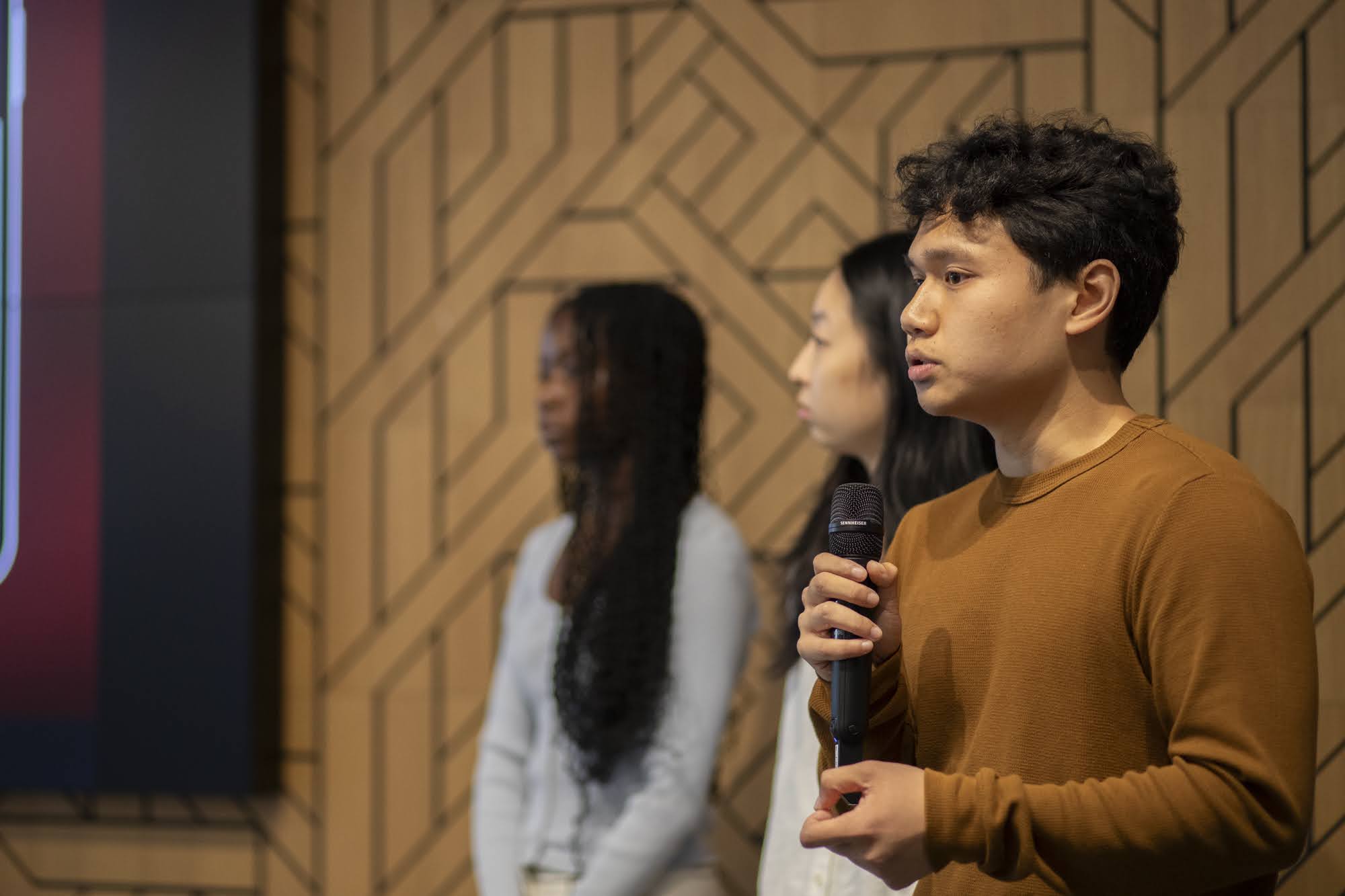 Student Fellows Use Summer Project to Showcase XR Potential in Online ...